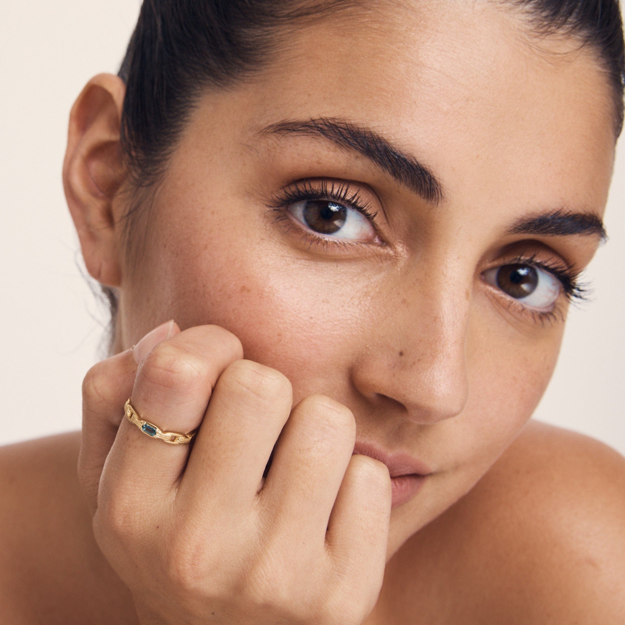 Lila Ring – Santisima